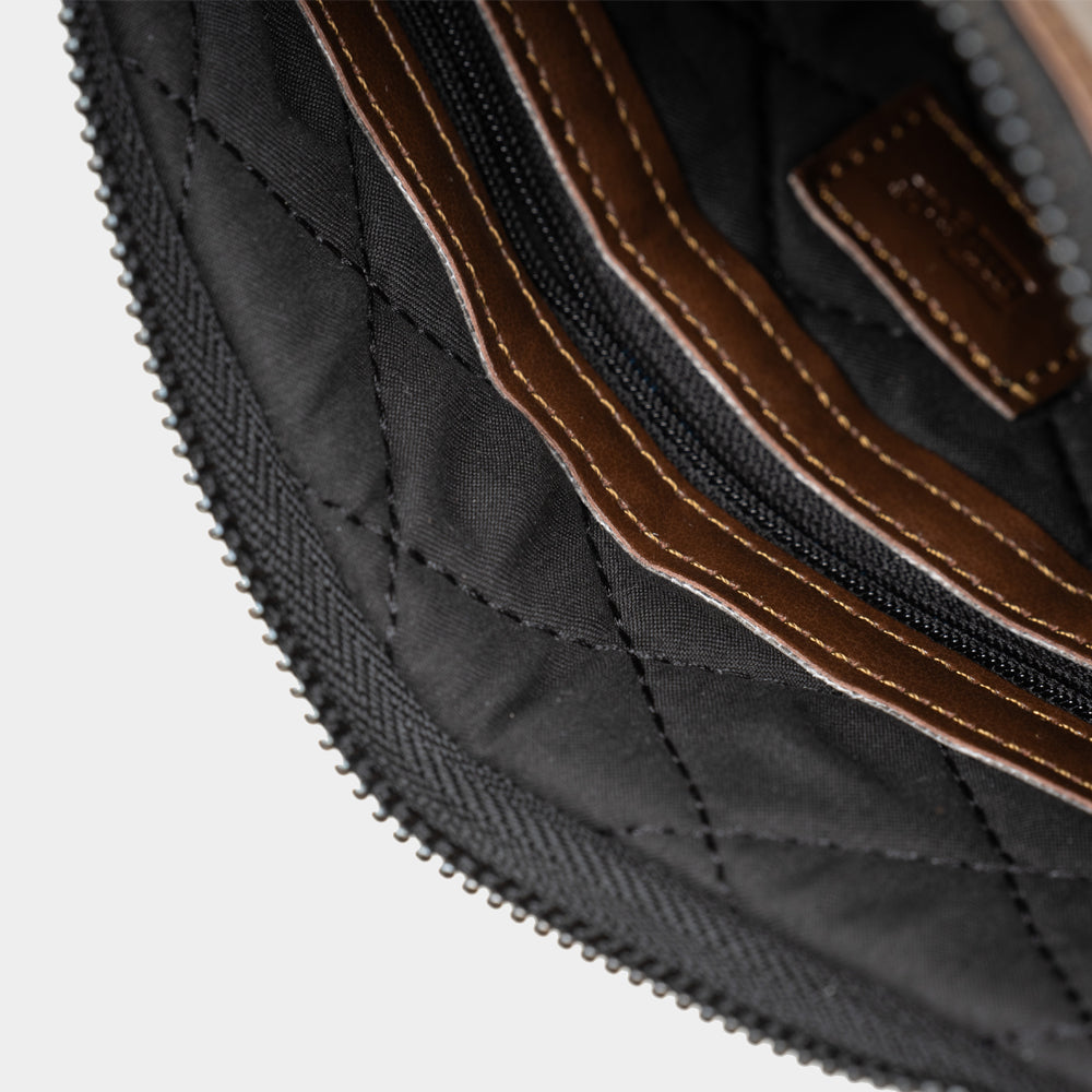 Personalised Premium Golf Pouch Bag (Cognac Brown) – Mr. Golf